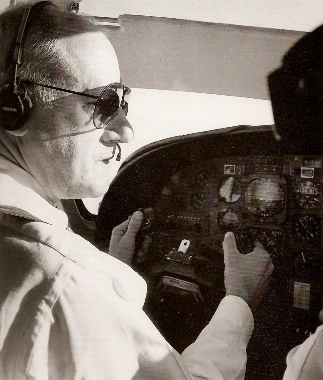 GONZALO CARAZO DT 1 BLUME: NORMAN FOSTER