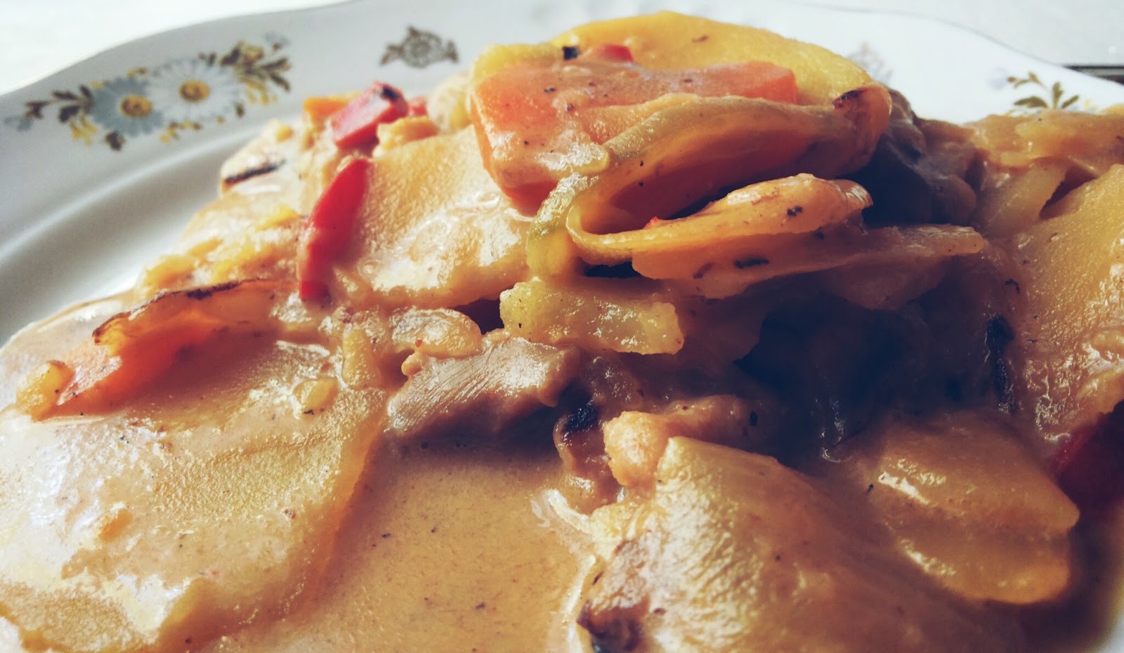 Maigi pikantais sautējums