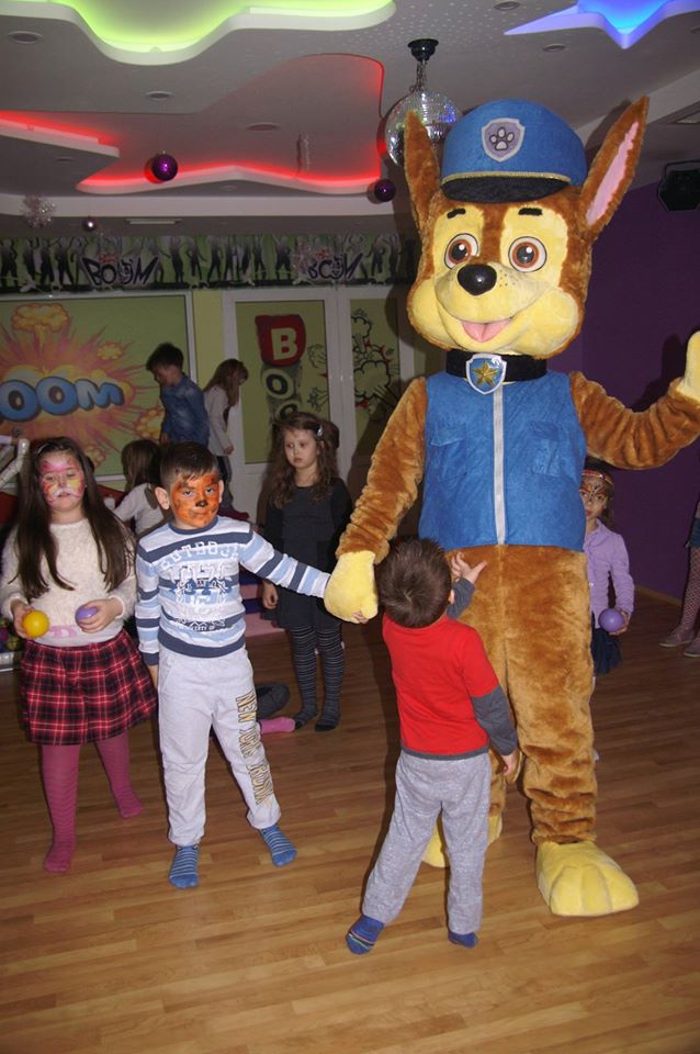 MASKOTE, MASKE, KOSTIMI, LUTKE, REKVIZITI: Patrolne šape - maskota Čejs