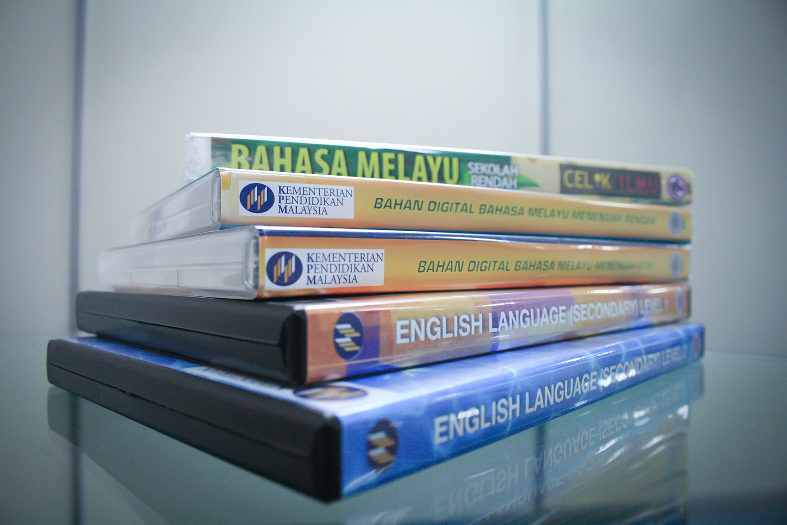 PUSAT KEGIATAN GURU KELAWAI: Pengedaran Bahan Digital MBMMBI (Kegunaan ...