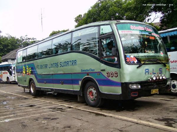 Bus Antar Lintas Sumatra - ALS