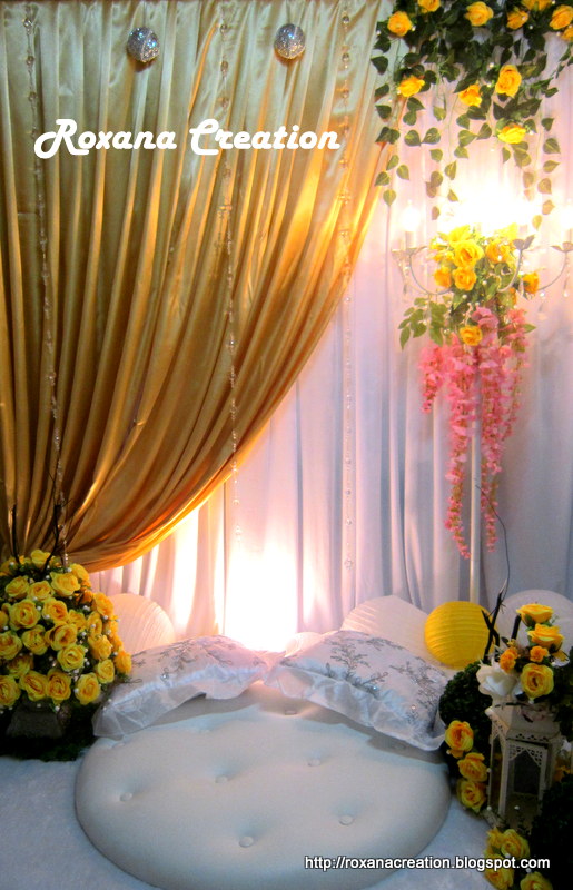 Roxana Creation ~Butik Pengantin Shah Alam~: Mini Pelamin Tema Kuning