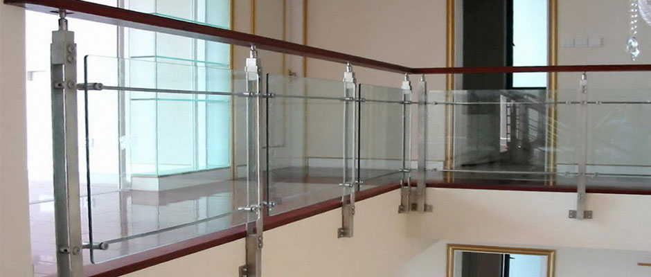 Why and When to Use Laminated Glass Panels - Glass Table Tops NYC