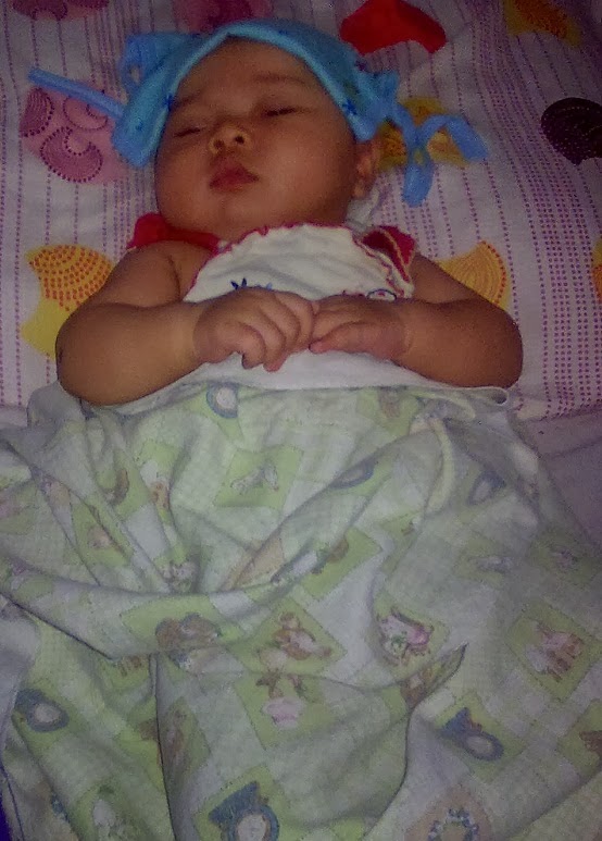 Gambar Unyu-Unyu: Haura Sakhi Tertidur Saat Sakit Panas