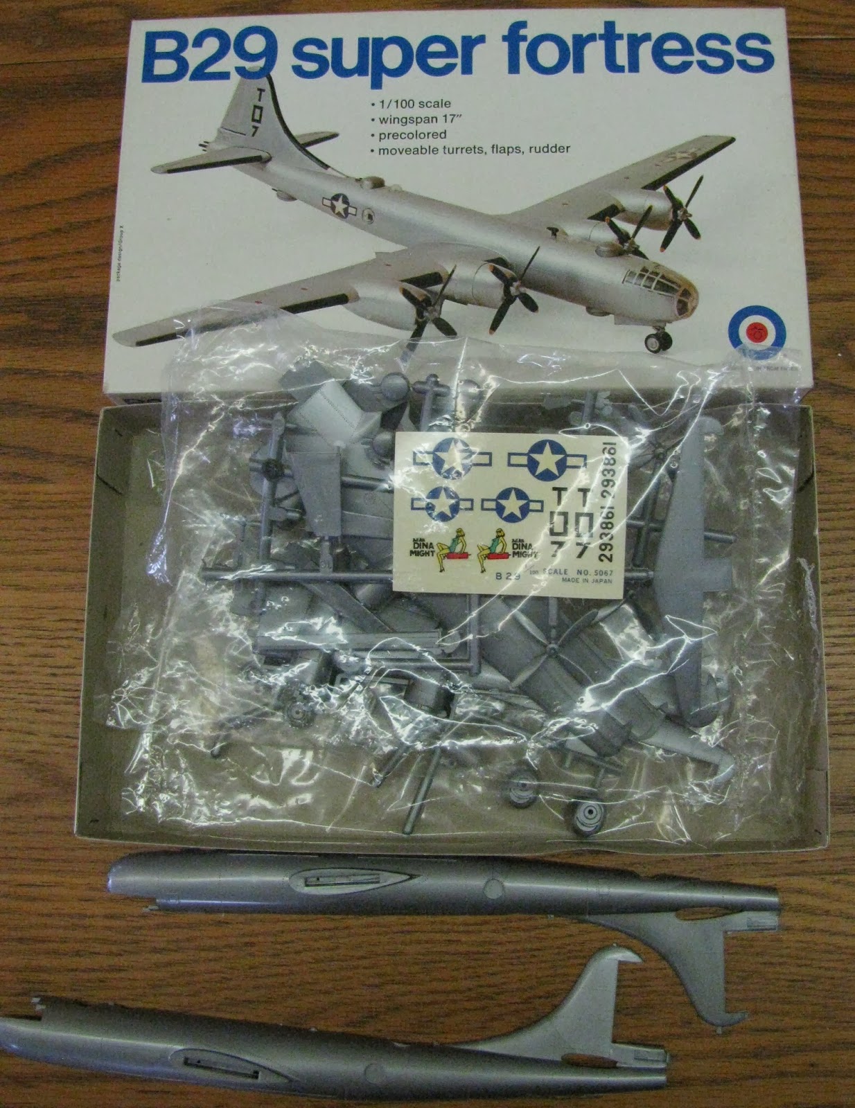 Antiques Texas City: B-29 Super Fortress 1/100 scale Entex Kit # 8502 ...