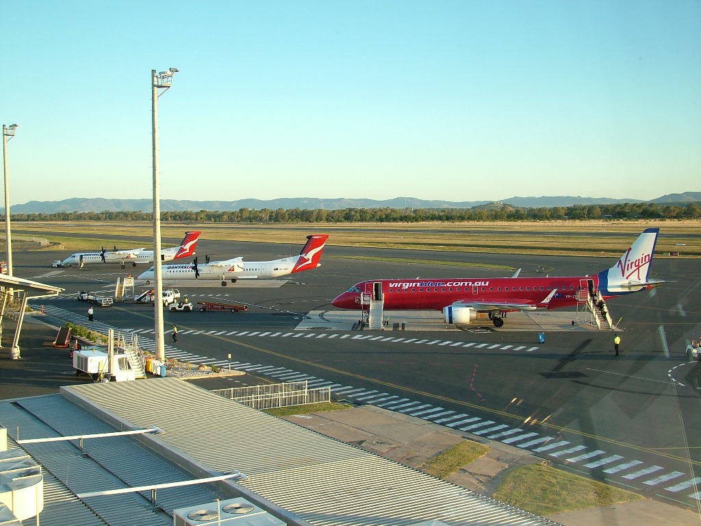 Central Queensland Plane Spotting: Inside the Old Rockhampton Airport ...