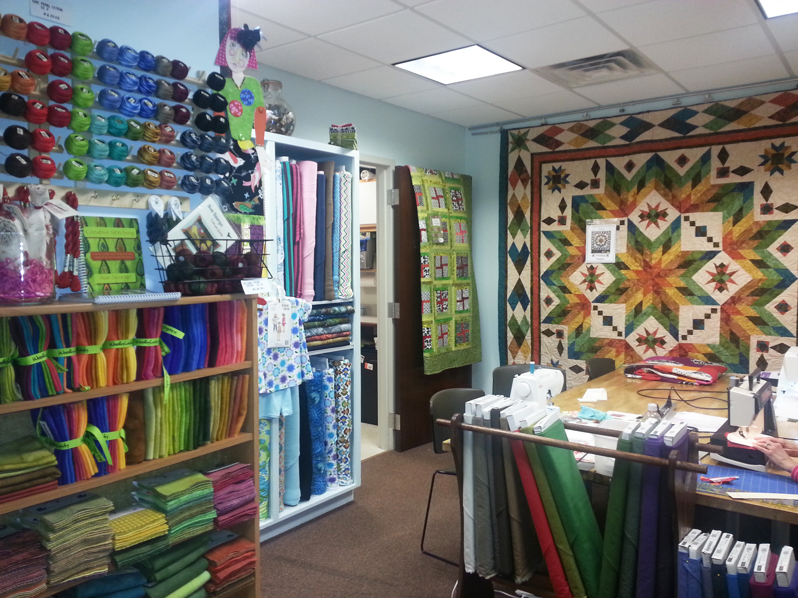 Patchwork Breeze: Upper Peninsula Quilt Shop