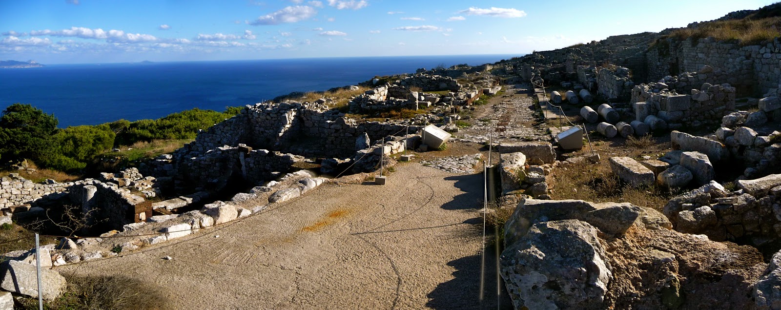 Rob and Beth's Adventures: Santorini: Part II - Snapshots from a Greek Isle