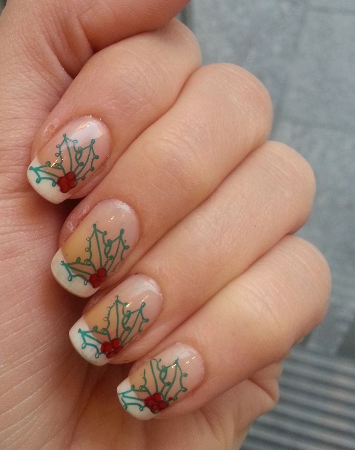 Pie's Eyes & Other Sparkly Stories...: Holly French Manicure