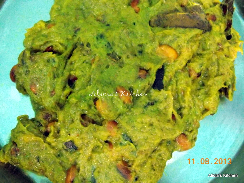 Antara's Kitchen: Kochu Saag Ghonto Recipe