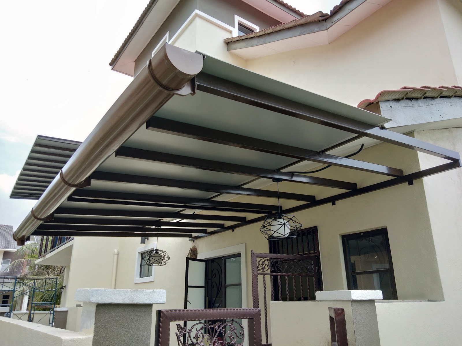 AWNING PAGOLA DAN GRILL : Nilai-Memasang Set Awning ACP, Grill Dan ...