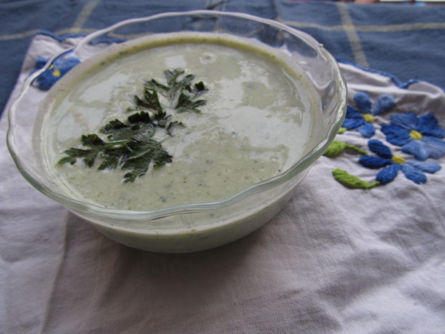 The Flavor Carousel: The BFG's Cold Cucumber Soup