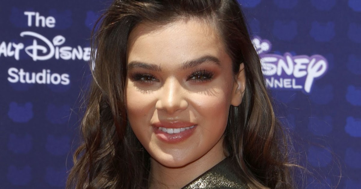 Daily Celebrities Paparazzi, Candid and Photoshoot Pictures: Hailee ...