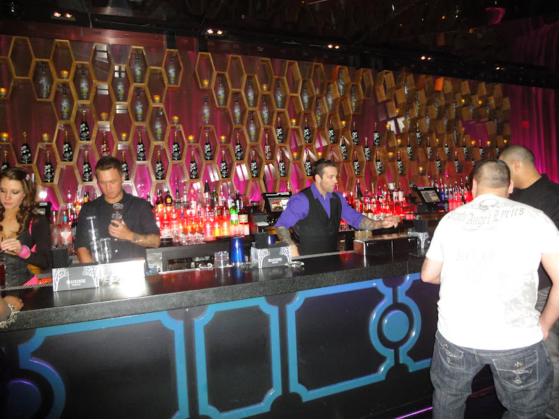 Wanderlust Traveler: Las Vegas (Hotel and Nightlife)