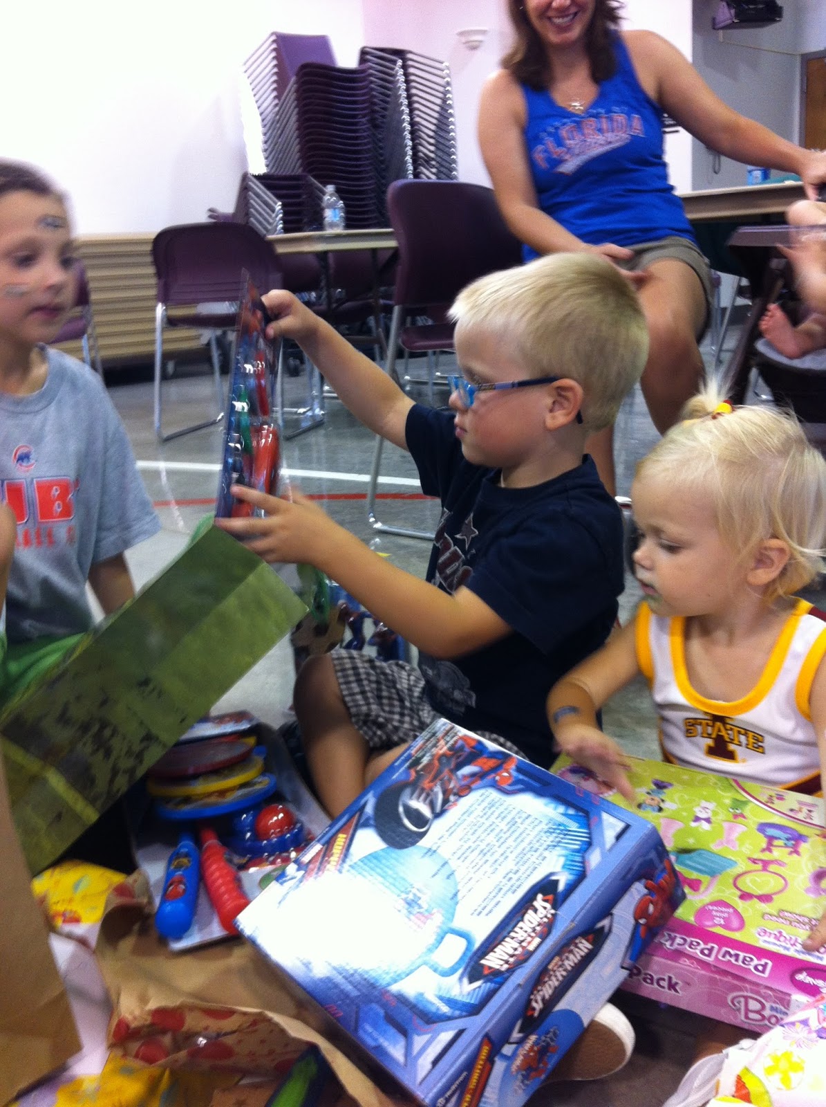 Football and Cheerleaders Joint Birthday Party | Simple Purposeful Living