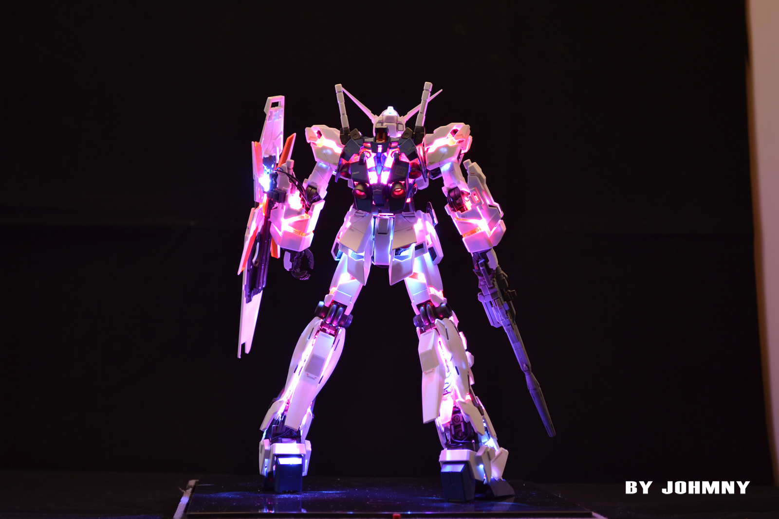 GUNDAM GUY: Gunpla Builds w/ LEDs - Customized Build