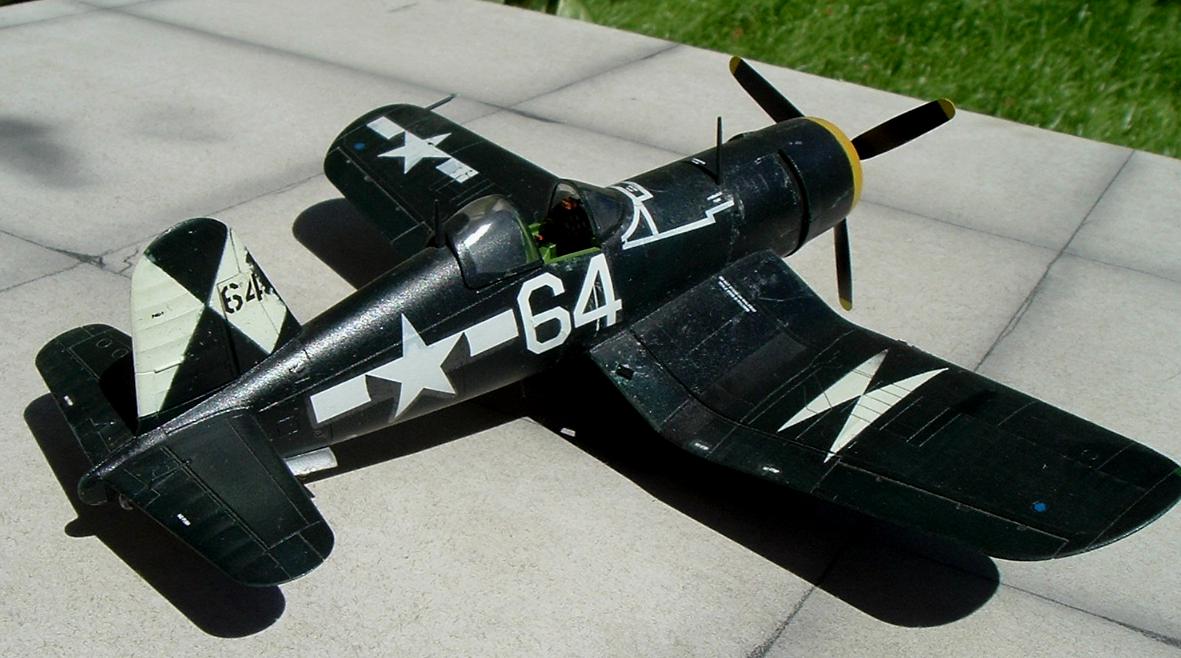 Jolly Rogers Modelismo: Bienvenida y 1er artículo: F4U-1D Academy en 1/72
