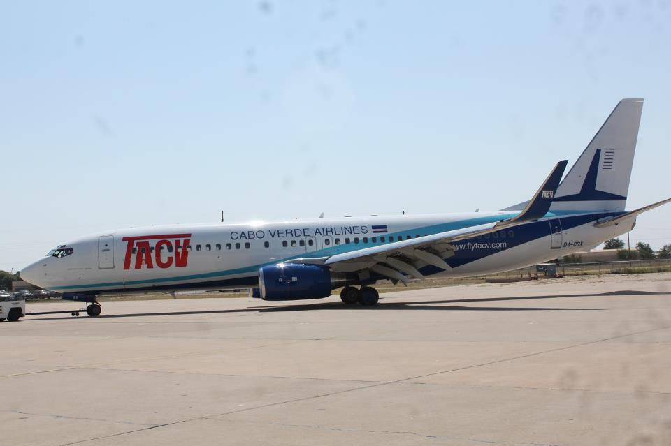 LASERPILOTJET: TACV Boeing 737 800