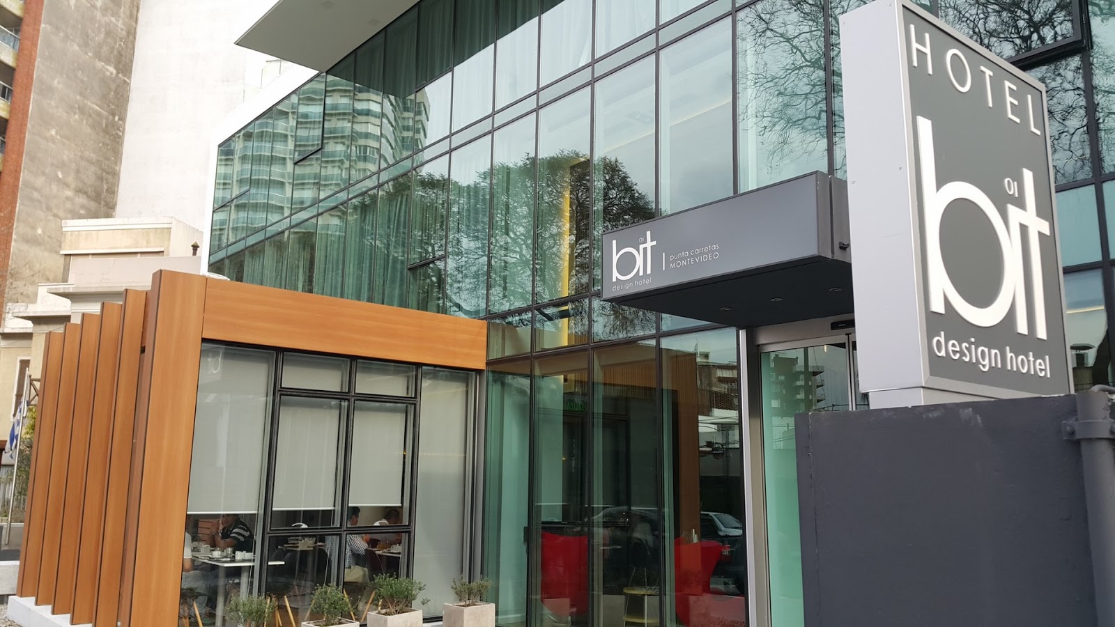 Bit Design Hotel en Punta Carretas | Ministerio de diseño