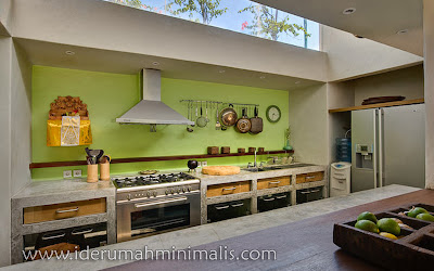 Denah Restoran 2 Lantai