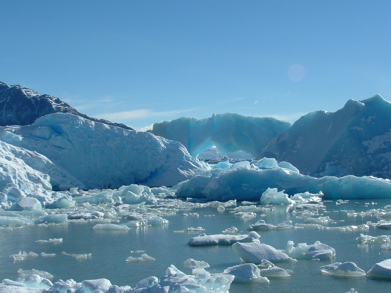 Upsala glacier – The adventures of the Tavuzzi around the world