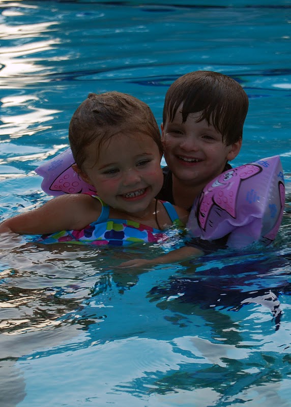 Swimsuit model - Mix & Match Mama