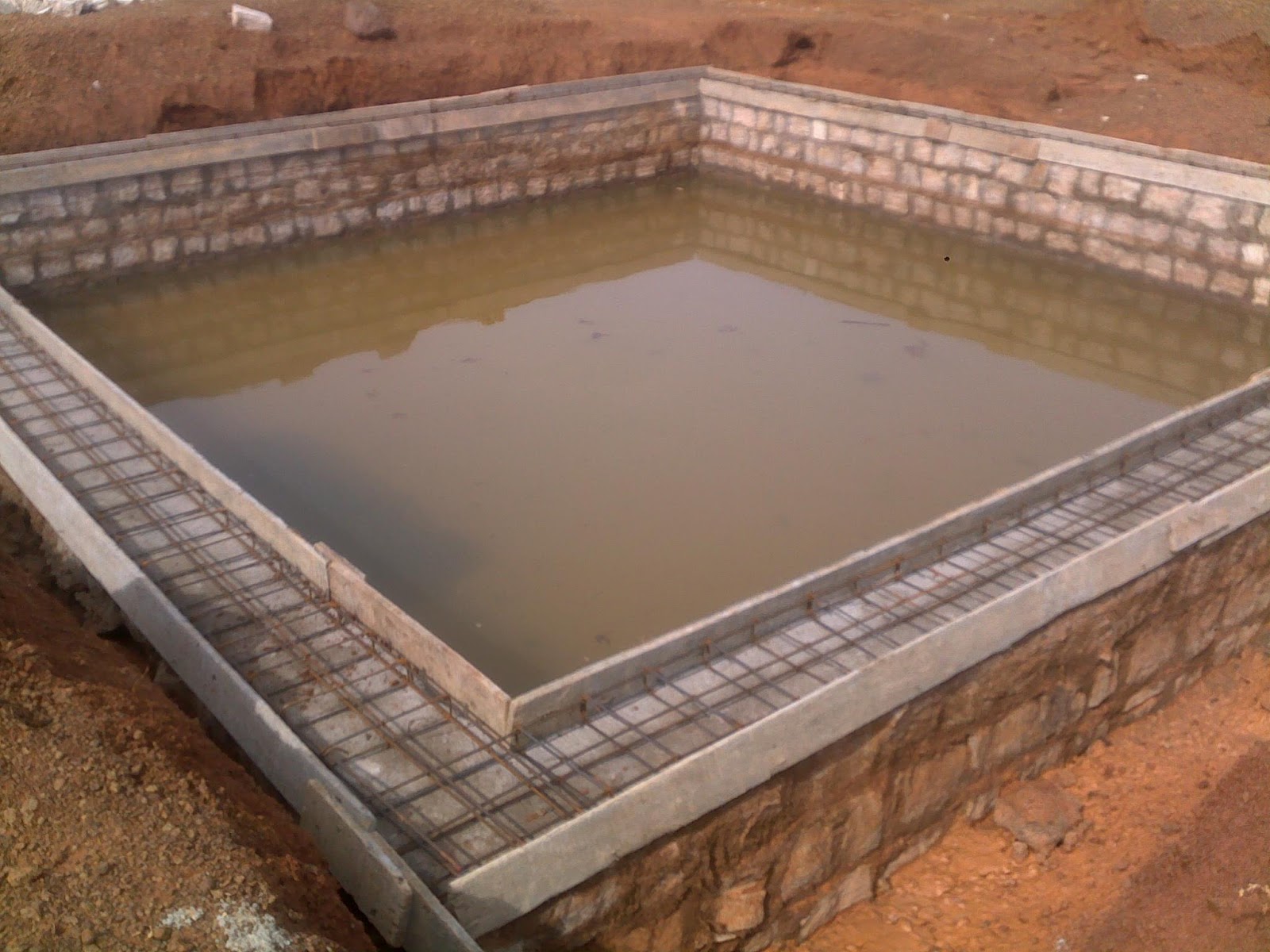 Techie2Aggie: Making of SST #2 : Random Rubble Irrigation Tank