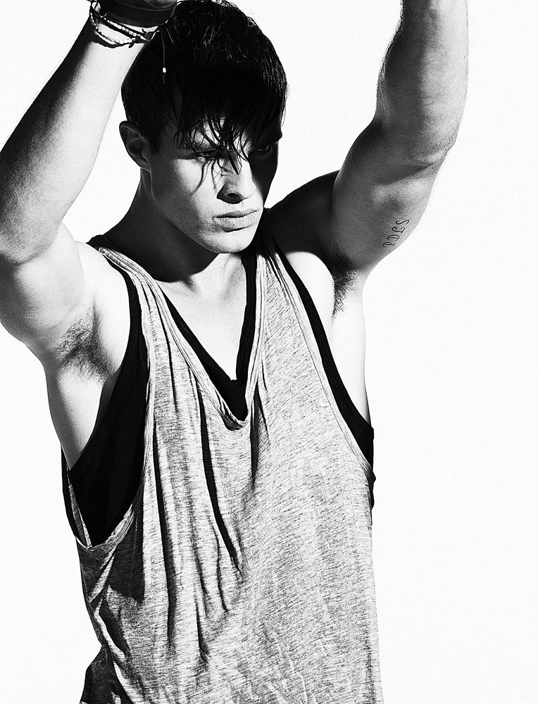 Fashion 4 men: White Hot Summer/Jordan Coulter by Adam Flipp