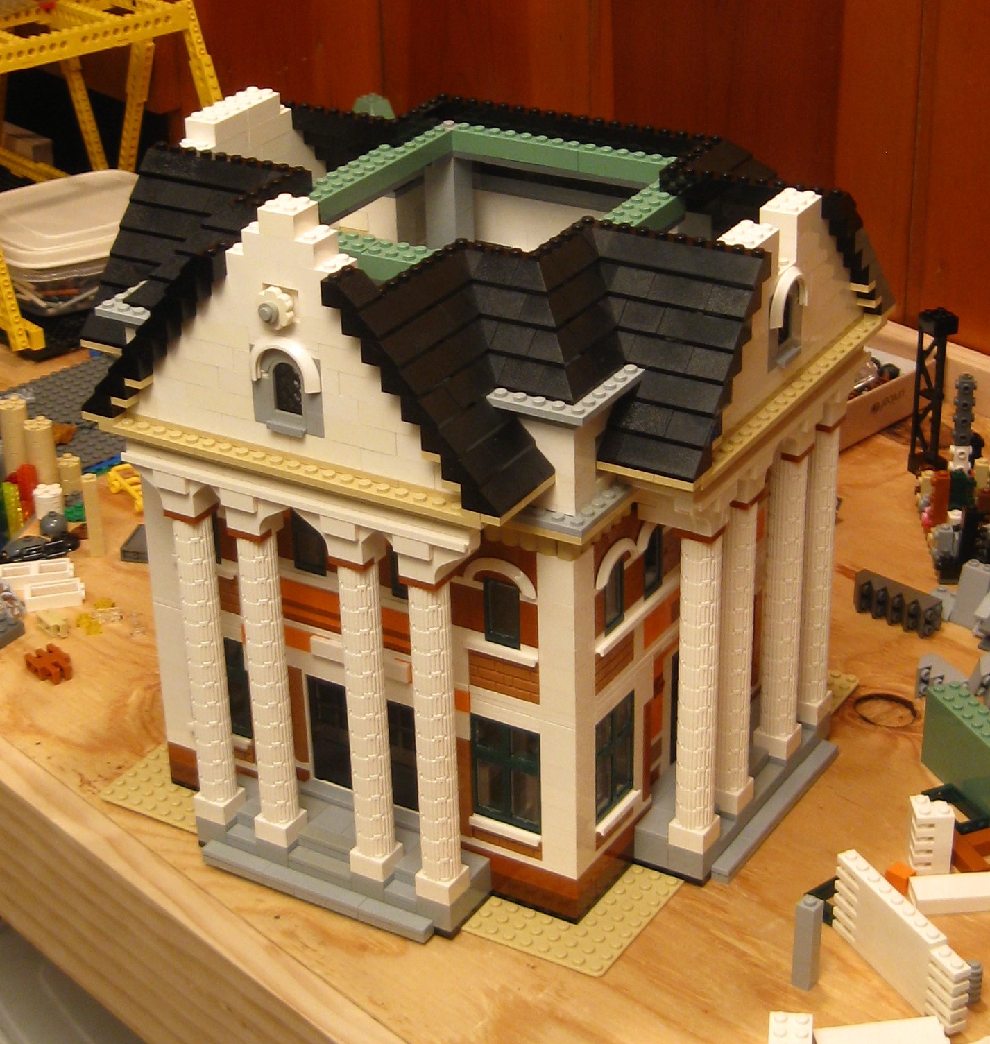 randuwa: Erection Of A Lego Courthouse