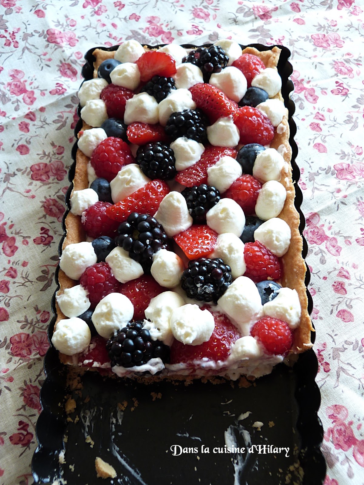Dans la cuisine d'Hilary: Tarte aux fruits rouges et chantilly ...