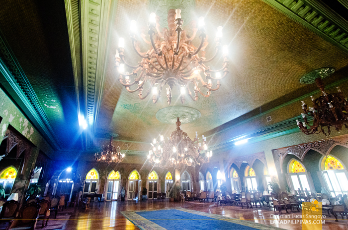 LEYTE | The Sto. Niño Shrine Tacloban ~ Excess & Splendor - Lakad Pilipinas