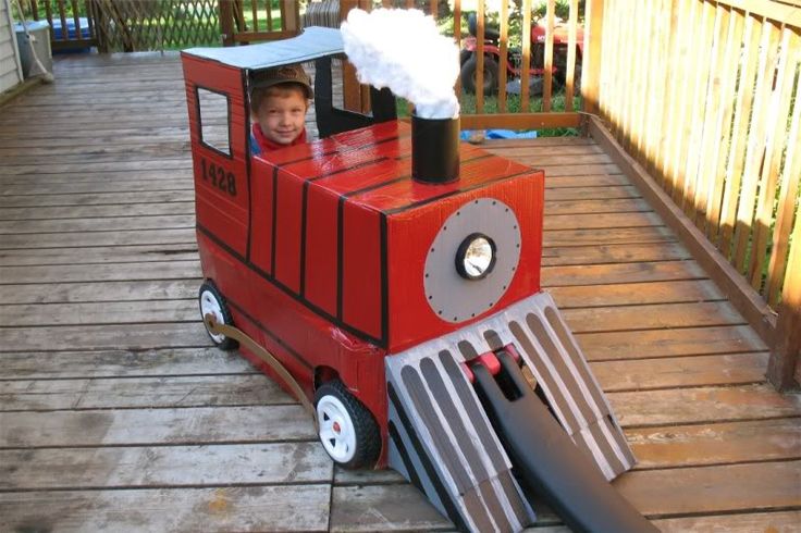Fire Pixie Happenings: Party Ideas - Thomas and Friends Cardboard Photo ...