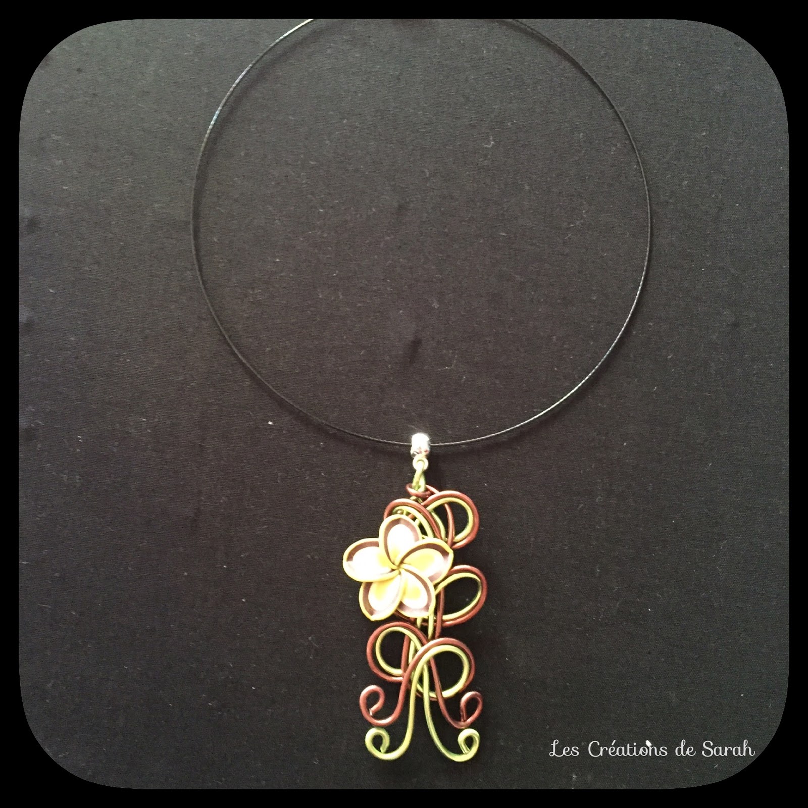 Les créations de Sarah: Collier en fil d'aluminium