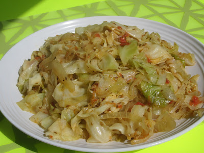 Mo Betta Vegan: VeganMoFo V: Everyday I'm Cabbage Patchin'