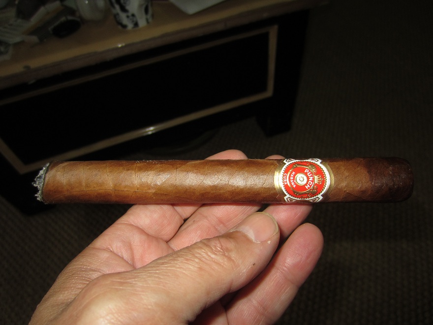 Cuban Cigars, Culture & Lifestyle: Punch Double Corona (cigar review)