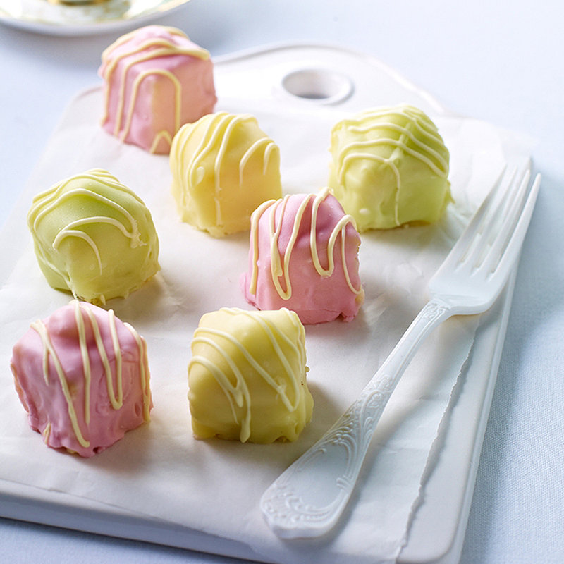 Fondant Fancies - Recipe