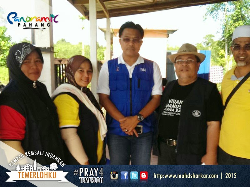 Mohd Sharkar's The Official Blog: Bersama Sukarelawan dari UMNO ...