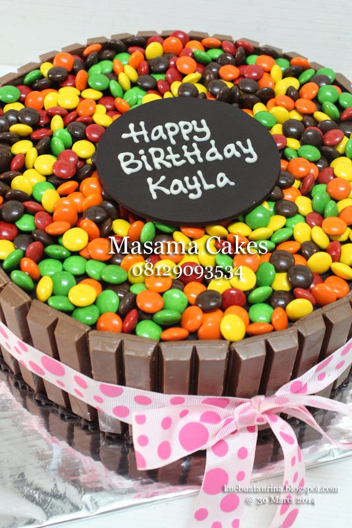 Masama Cakes: Chocolate Cake with Kitkat N Chacha For Kayla .....