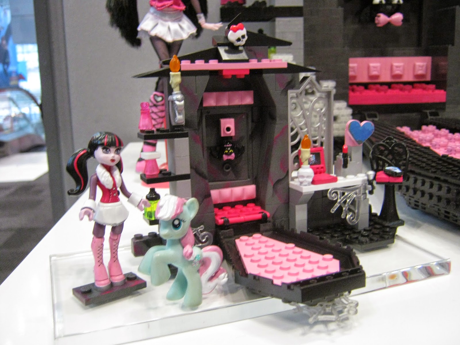 Where's Minty?: Toy Fair 2015 brick by brick