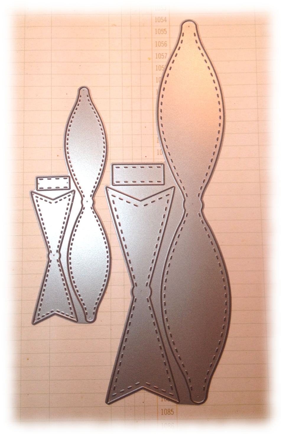 Lil' Inker Designs: Bow Die Tutorial