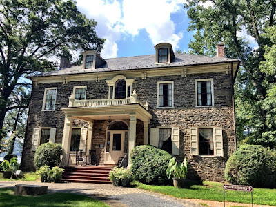 Evan and Lauren's Cool Blog: 8/13/15: Fort Hunter Mansion Tour