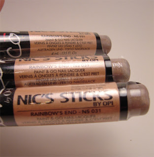 Noelie's Nails: June 2011