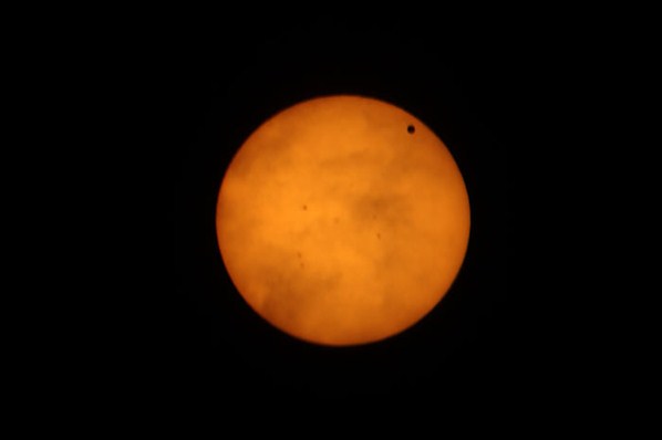 emagia1013: Transito de Venus frente al Sol, 5 junio 2012.
