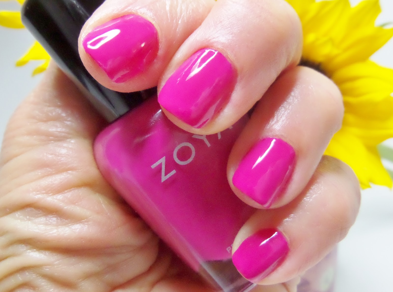 Summer Nail Colors: Zoya Sunshine Collection Summer 2018 Swatches & Review
