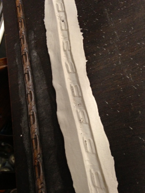 Midwest Cottage & Finds: How to replace missing trim pieces by making ...