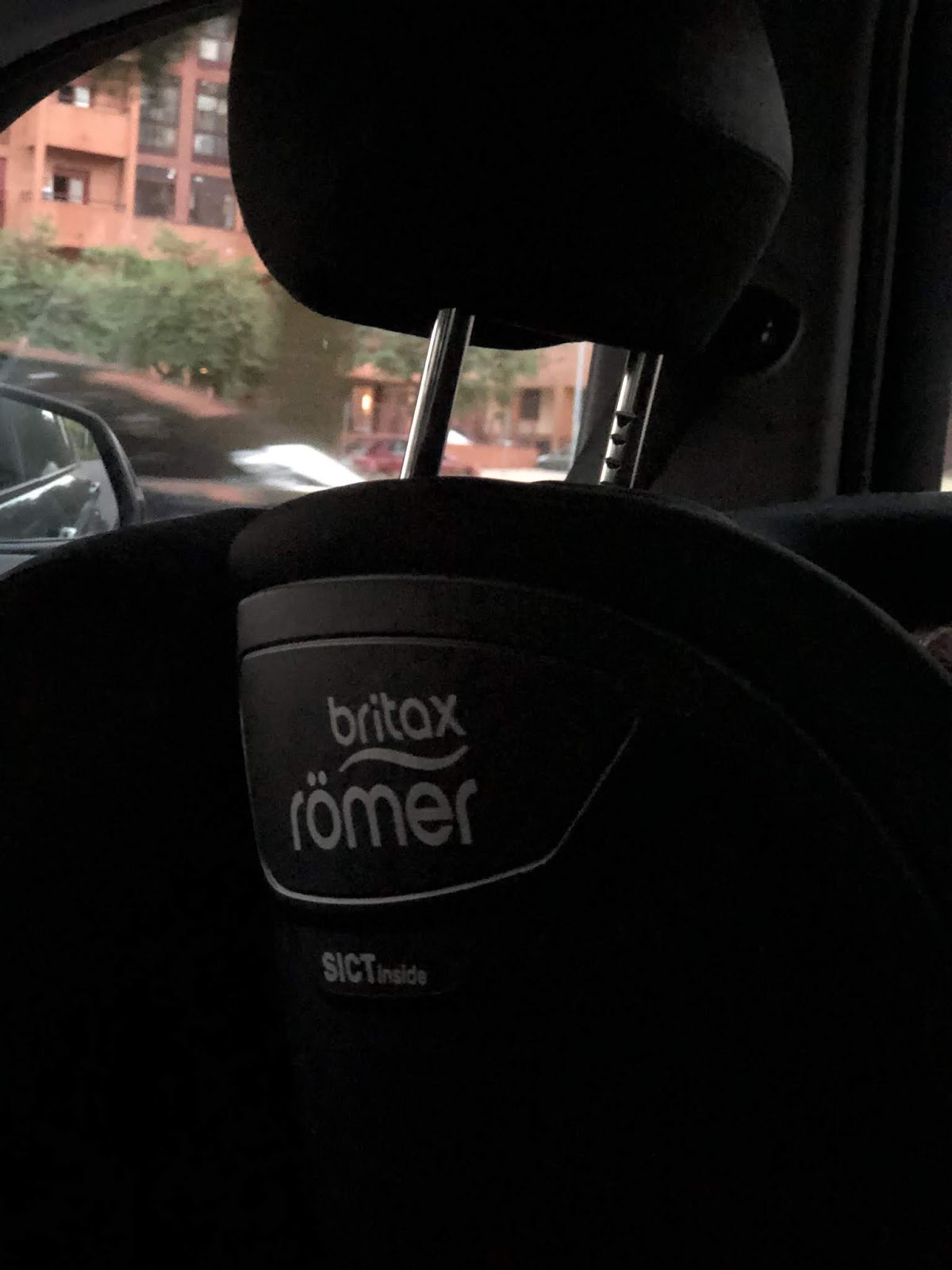 1000 MANERAS DE VESTIR: Dualfix M i-Size