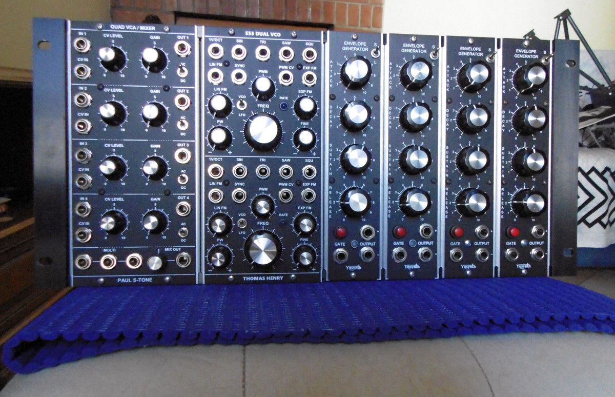 MATRIXSYNTH 5U DIY Modular System Featuring Thomas Henry Yusynth Modules matrixsynth-5u-diy-modular-system-featuring-thomas-henry-yusynth-modules