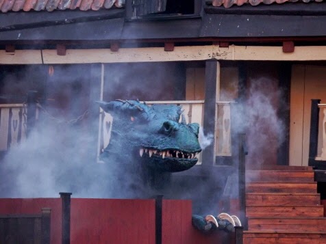 The Lone Animator: Gorn Masks and Dragon Heads