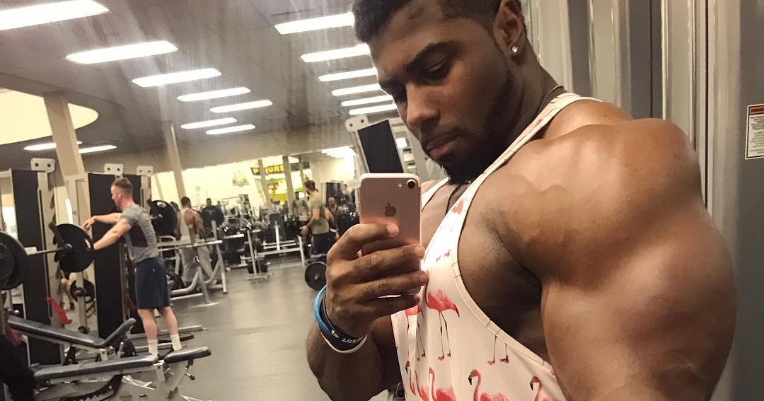 Bodybuilder Muscle Worship: Chris Hester Black Bodybuilder Part 2