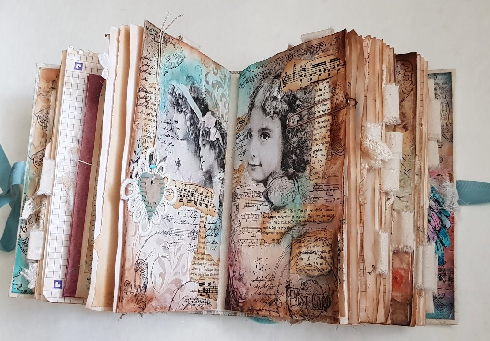 Małgorzata Knapik: Junk Art Journal - Księga Aniołów